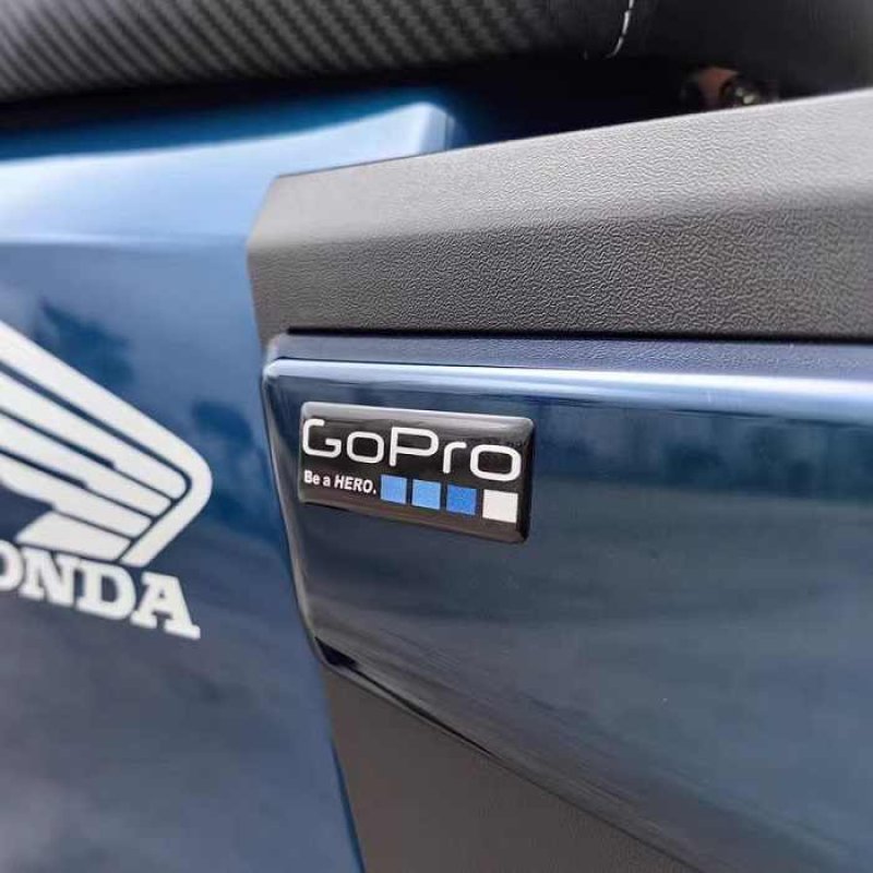 Custom 3D metal plate logo free design car nameplate sticker badges